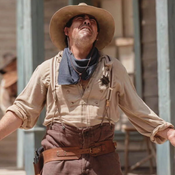 ¿Quién es Ángela Ponce, la modelo con una polémica historia detrás que ...