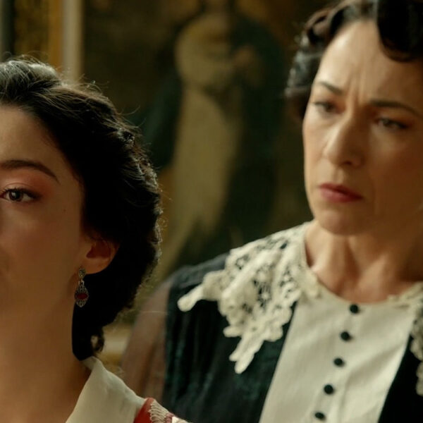 'El condensador de fluzo' pone fecha de estreno a su temporada 5 en La 2 con nuevos ...